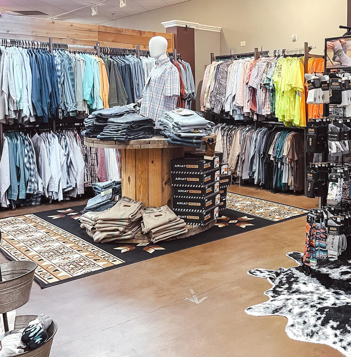 Boutique & Gift Shop featuring men and womens apparel – The Southern ...